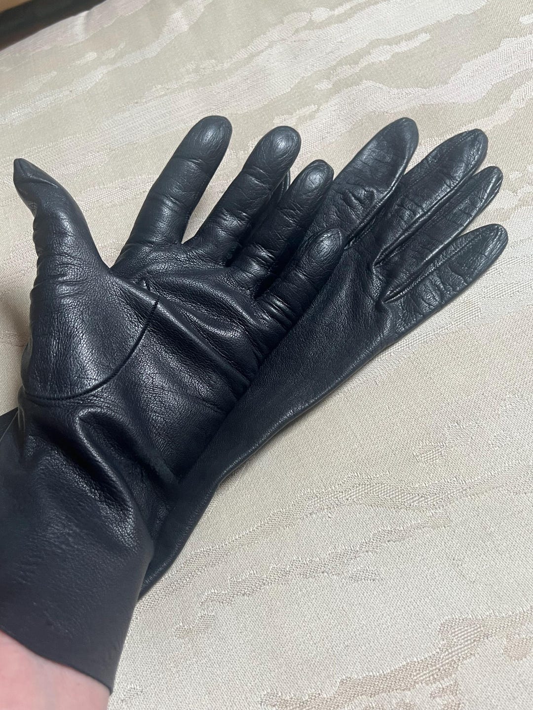 Vintage Black Leather Woman's Above Wrist Gloves 7.5, Black Leather Driving Gloves M, Larger ...