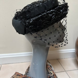 Vintage Shiny Black Woven Raffia Netting Hat, Union Made Black Raffia ...