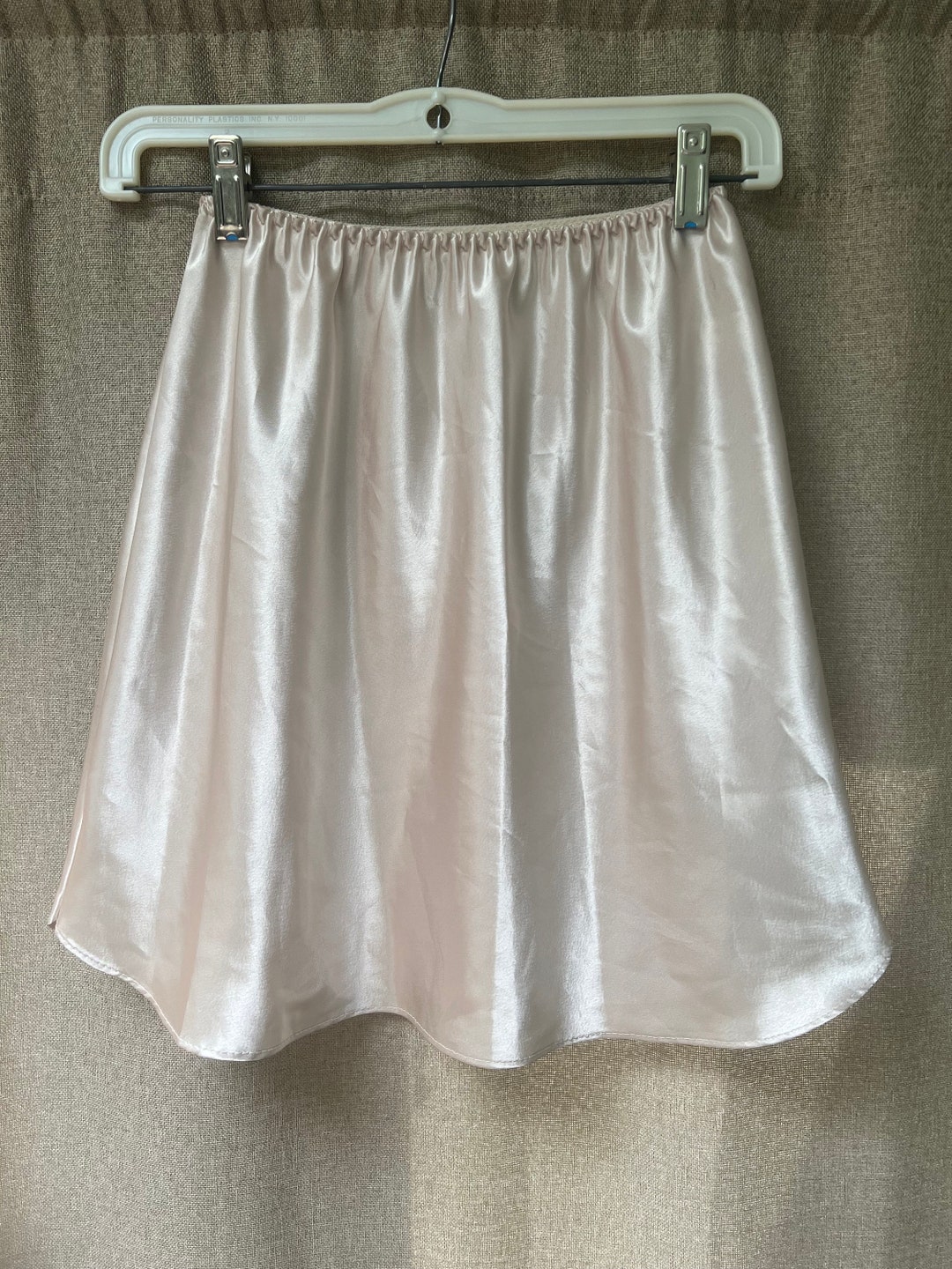 Vintage Beige Sand Color Farr West Above Knee Skirt Slip S/M, Silky ...