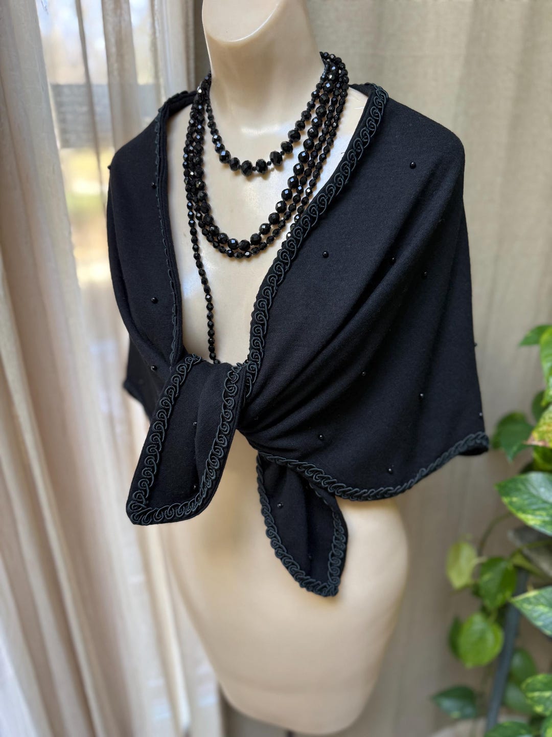 Vintage Black Wool Blend Capelet/shawl, Black Soutache Trim Soft Wool ...