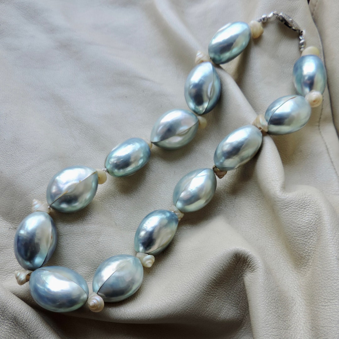 Vintage Shell Necklace Blue Iridescent Shell Necklace Fine Shell ...