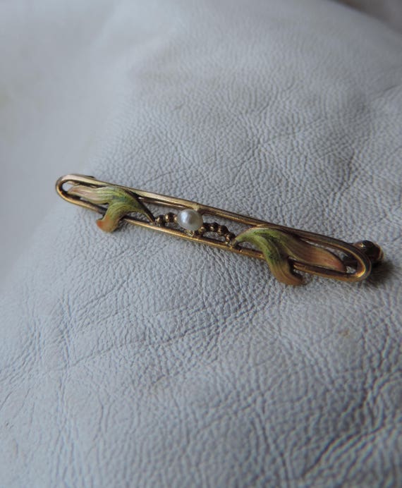 Antique Enamel Pins at Maria Couch blog
