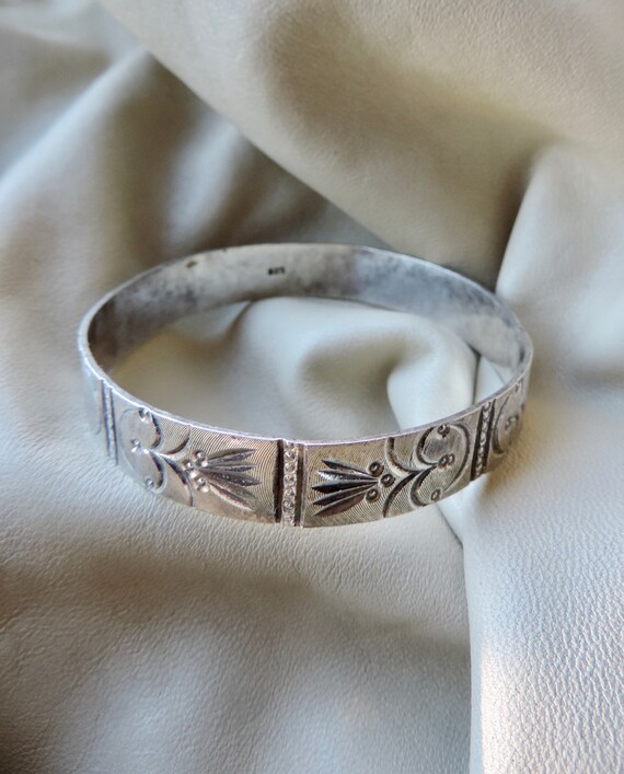 vintage bracelet sterling silver bangle small wrist e… - Gem