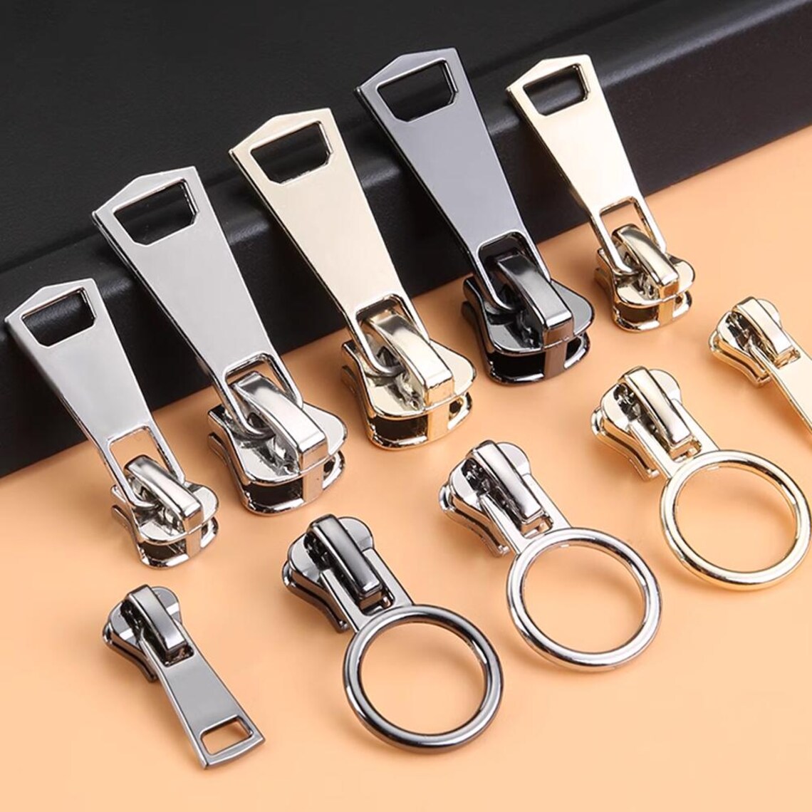 OEM Embossed Brand Logo Zip Pulls Custom Designer Metal Zipper Puller ...
