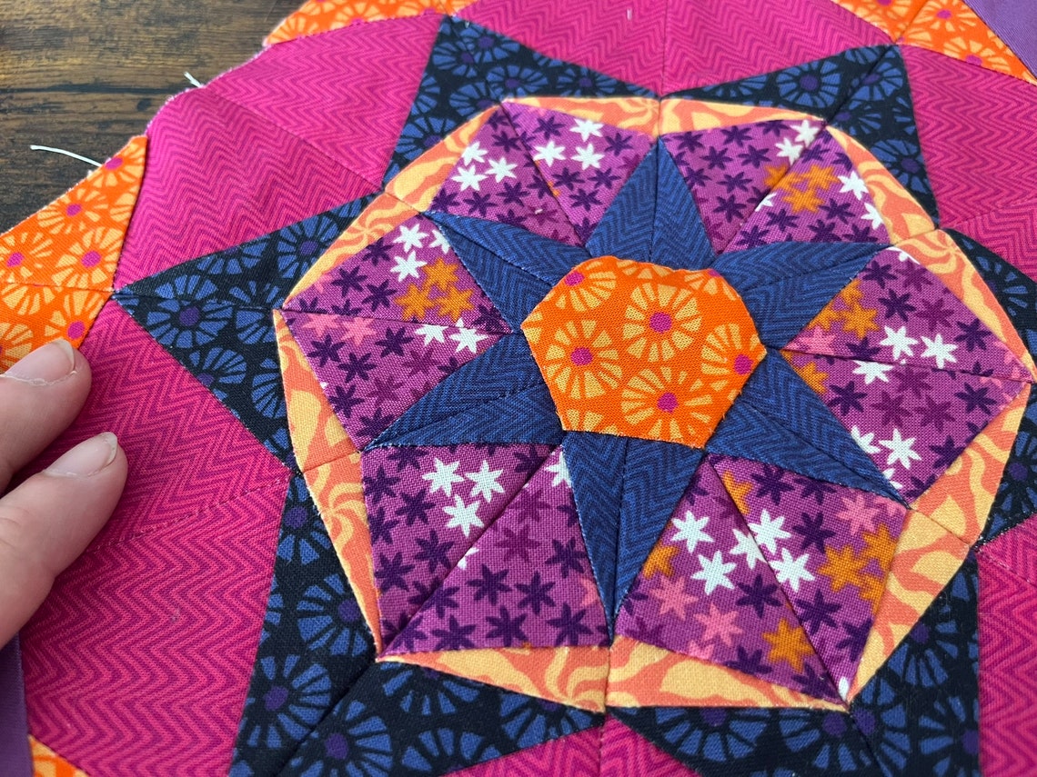 Hexi - Kali Block of the Month - Blocks One to Three - Etsy Canada