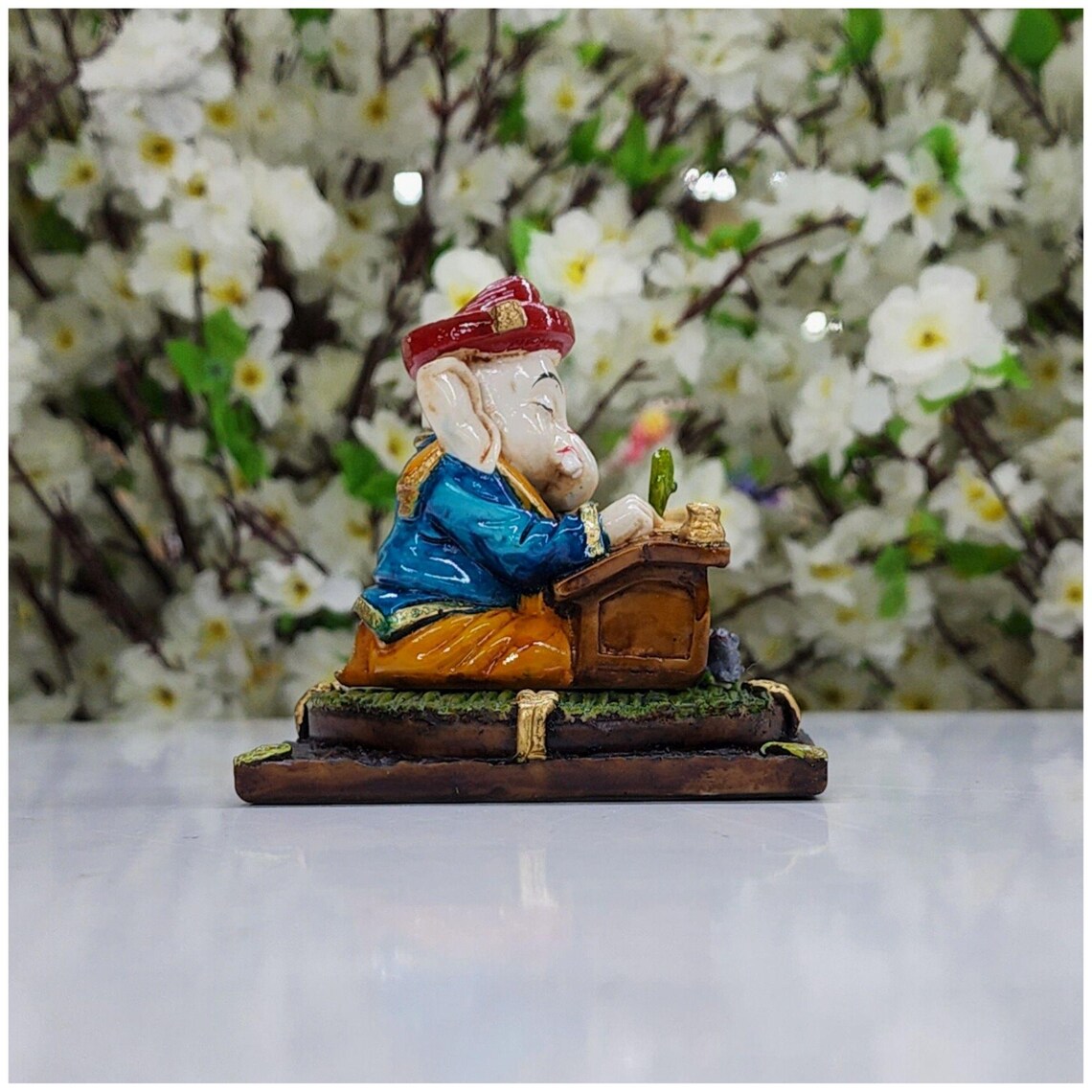 Lord Ganesha Statue Ganesh Writing Script Religious Script Ganesha Idol ...