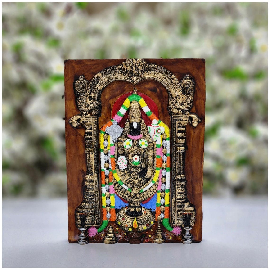 Tirupati Balaji Wall Hanging: Hindu God, Temple Decor (9.10 X 6.80 Inch ...