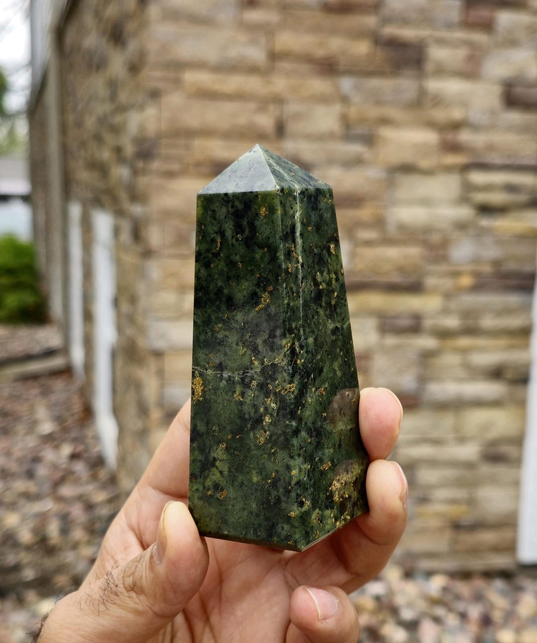 High-quality Nephrite Jade Obelisk Tower – Green Crystal | Healing ...