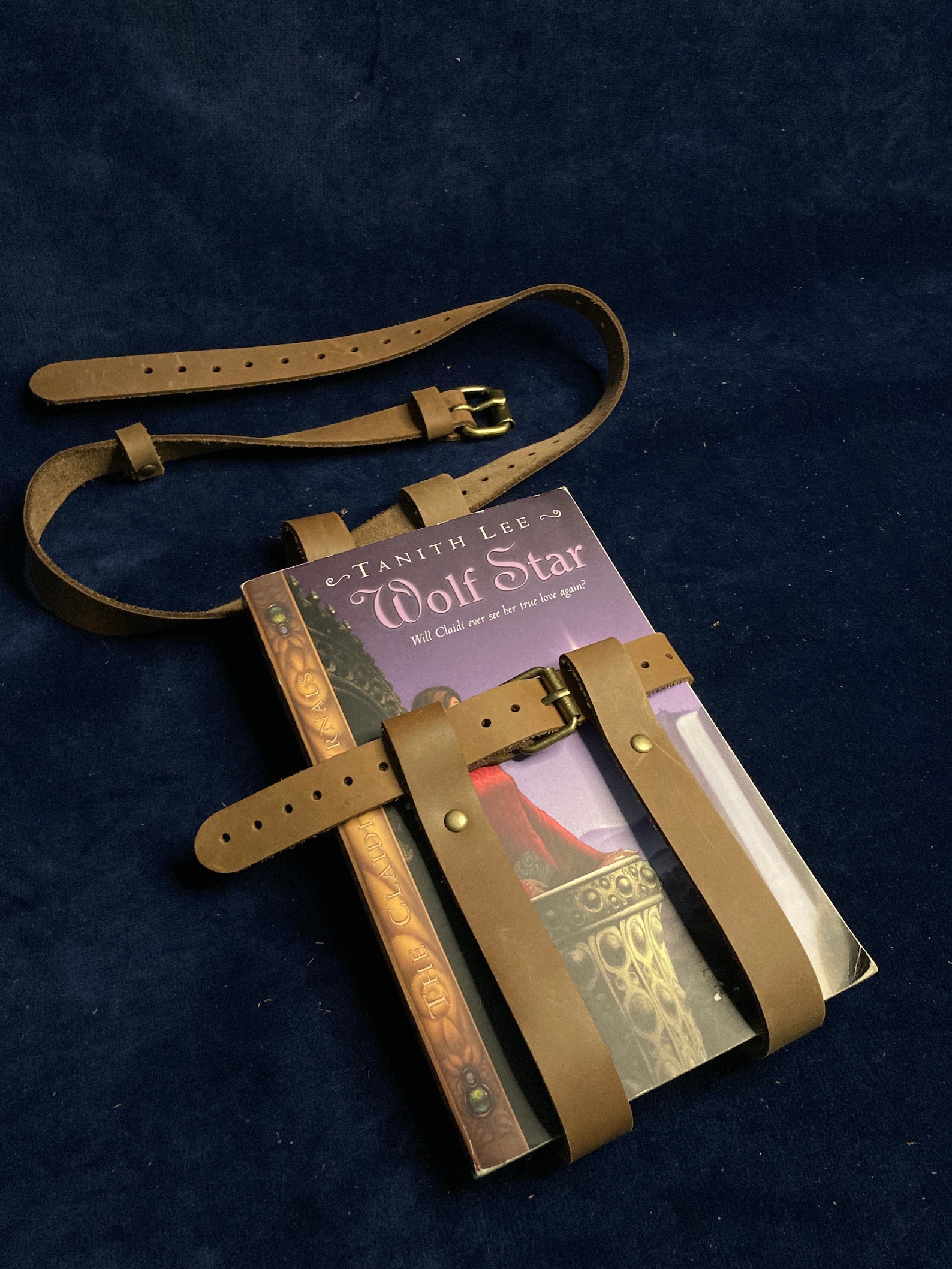 Thigh Book Holster Paperback Book Holster Real Leather - Etsy