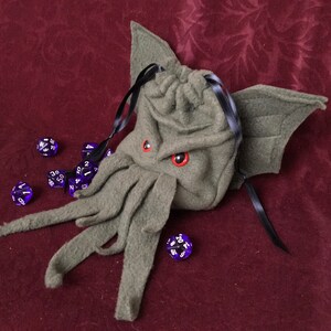 Cthulhu Dice Bag Drawstring Pouch/ Wristlet Purse in Olive Green for ...