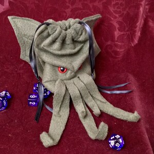 Cthulhu Dice Bag Drawstring Pouch/ Wristlet Purse in Olive Green for ...