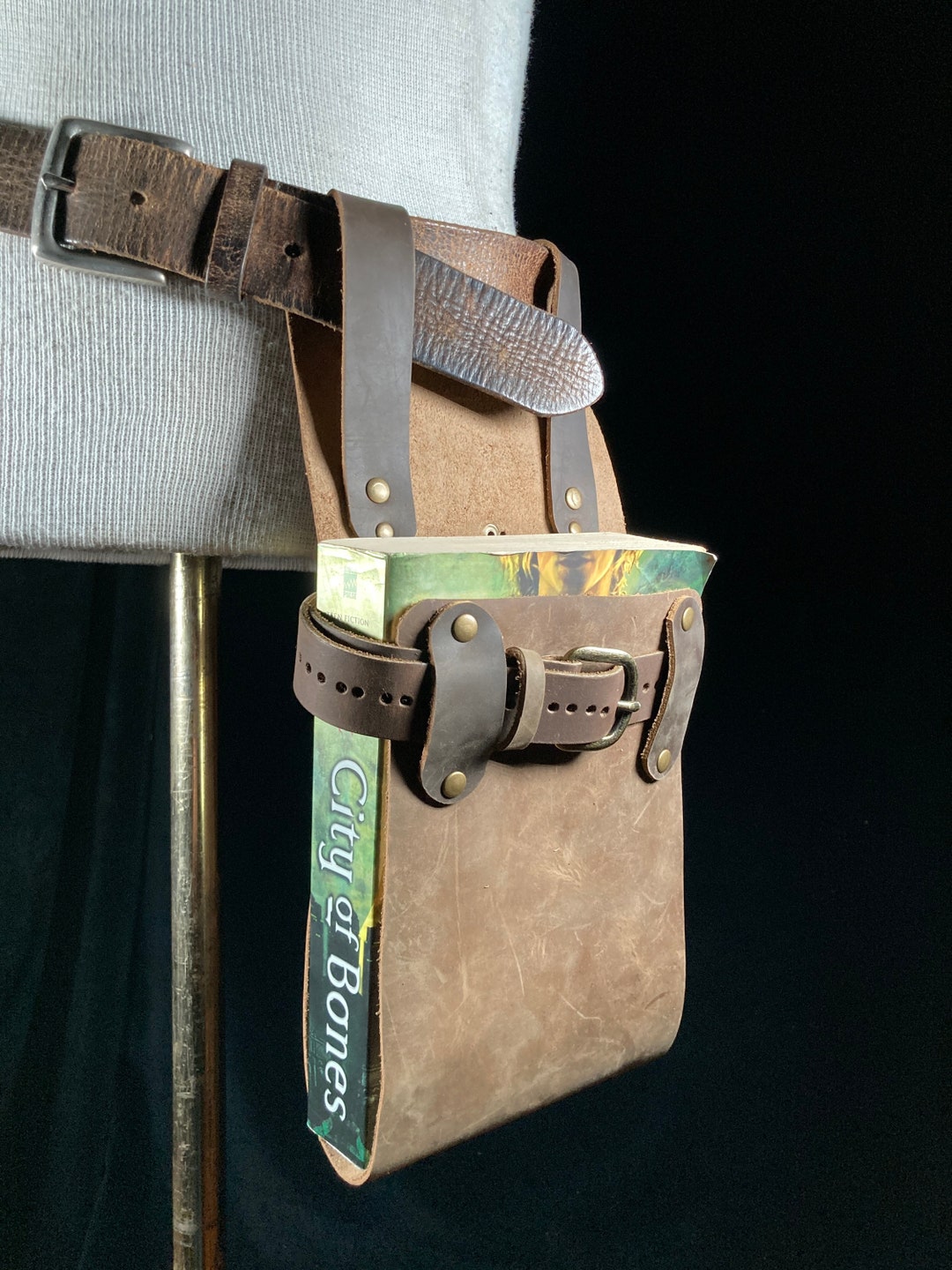 Book Holster, Large for Large Trade Paperbacks and Hardcover Books ...