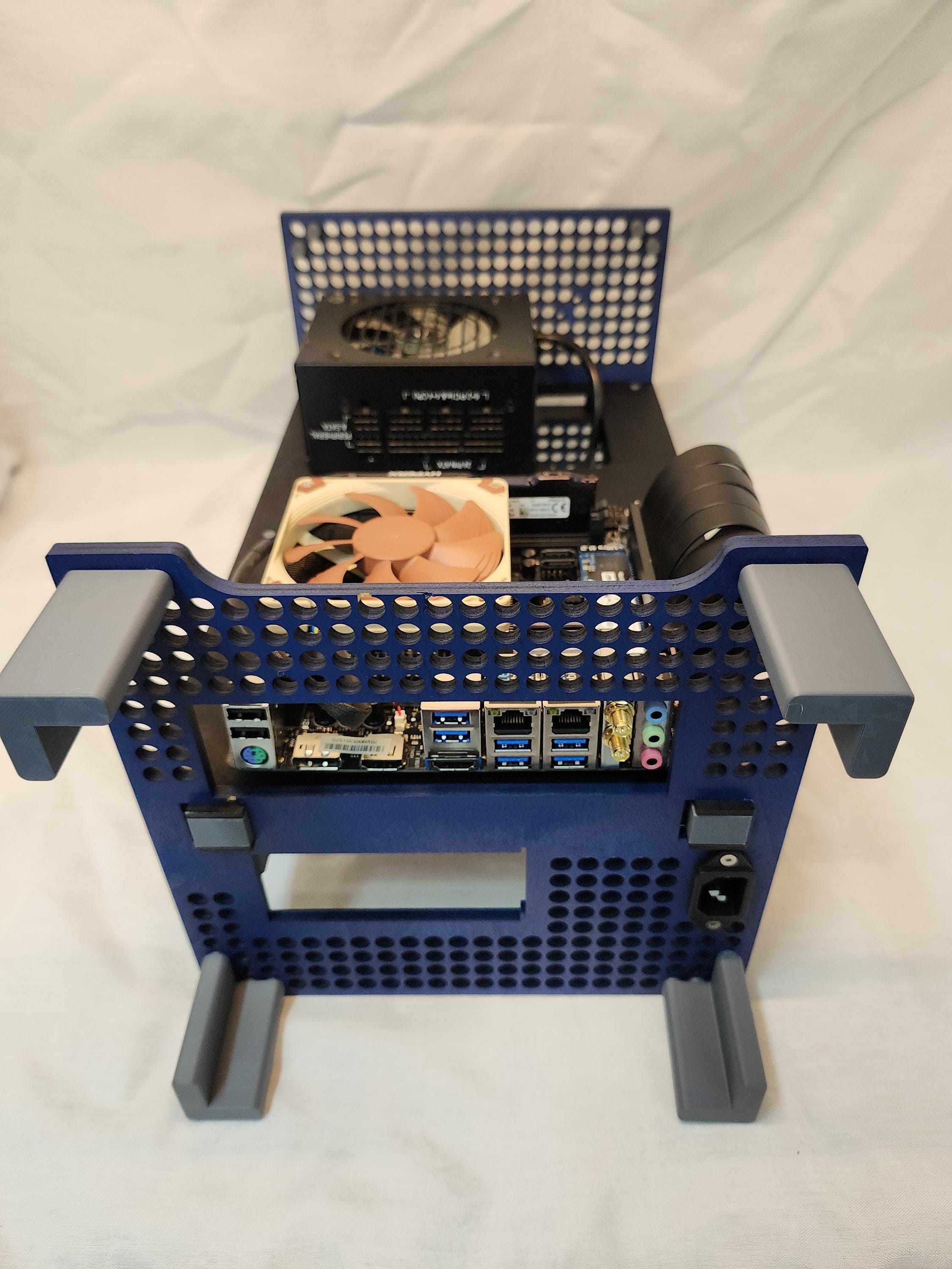 TARDIS ITX Computer Case. Doctor Who, Police Box. AIO Compatible ...