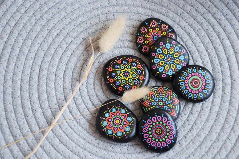 Bright Mandala - Hand Painted Rocks, Colourful Mandala Pattern on Sea ...