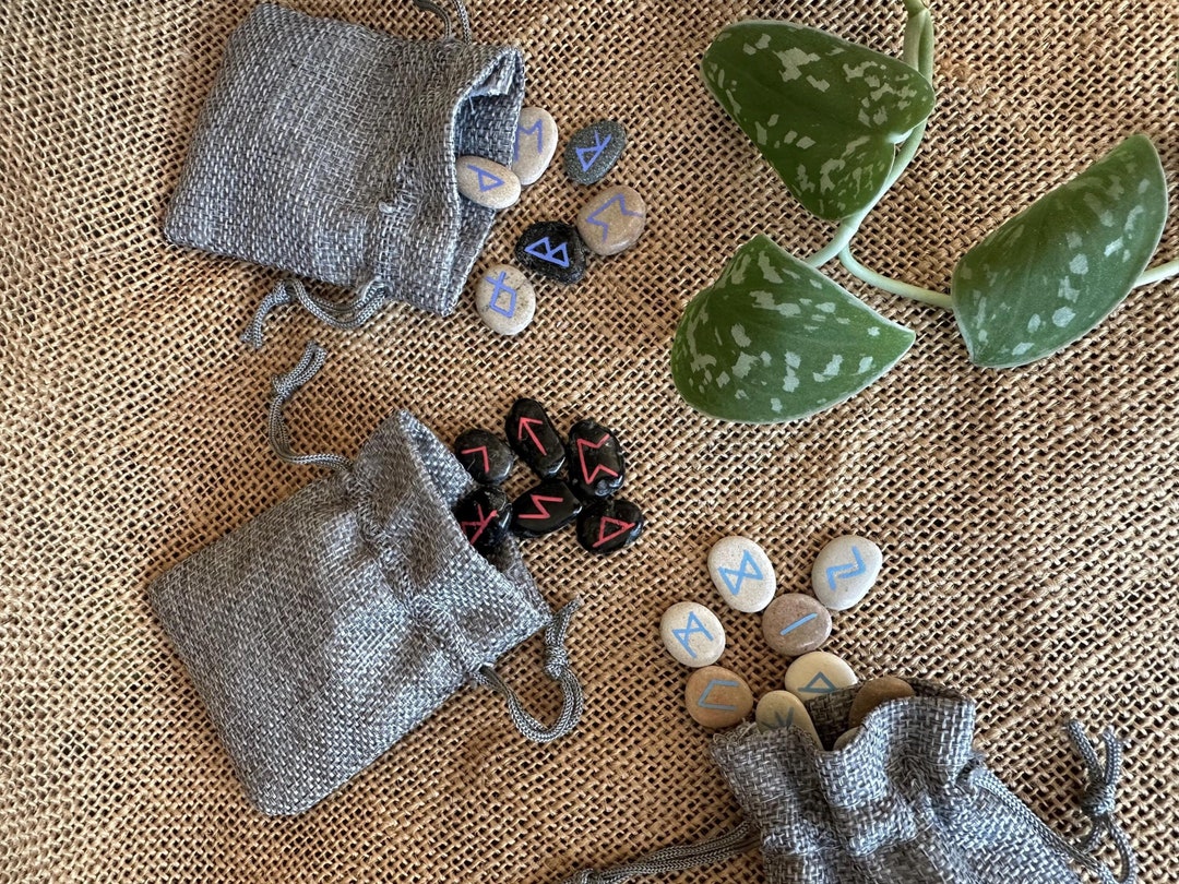 25 Sea Stone Runes in Small Pouch - Elder Futhark Runes, Hand Painted ...