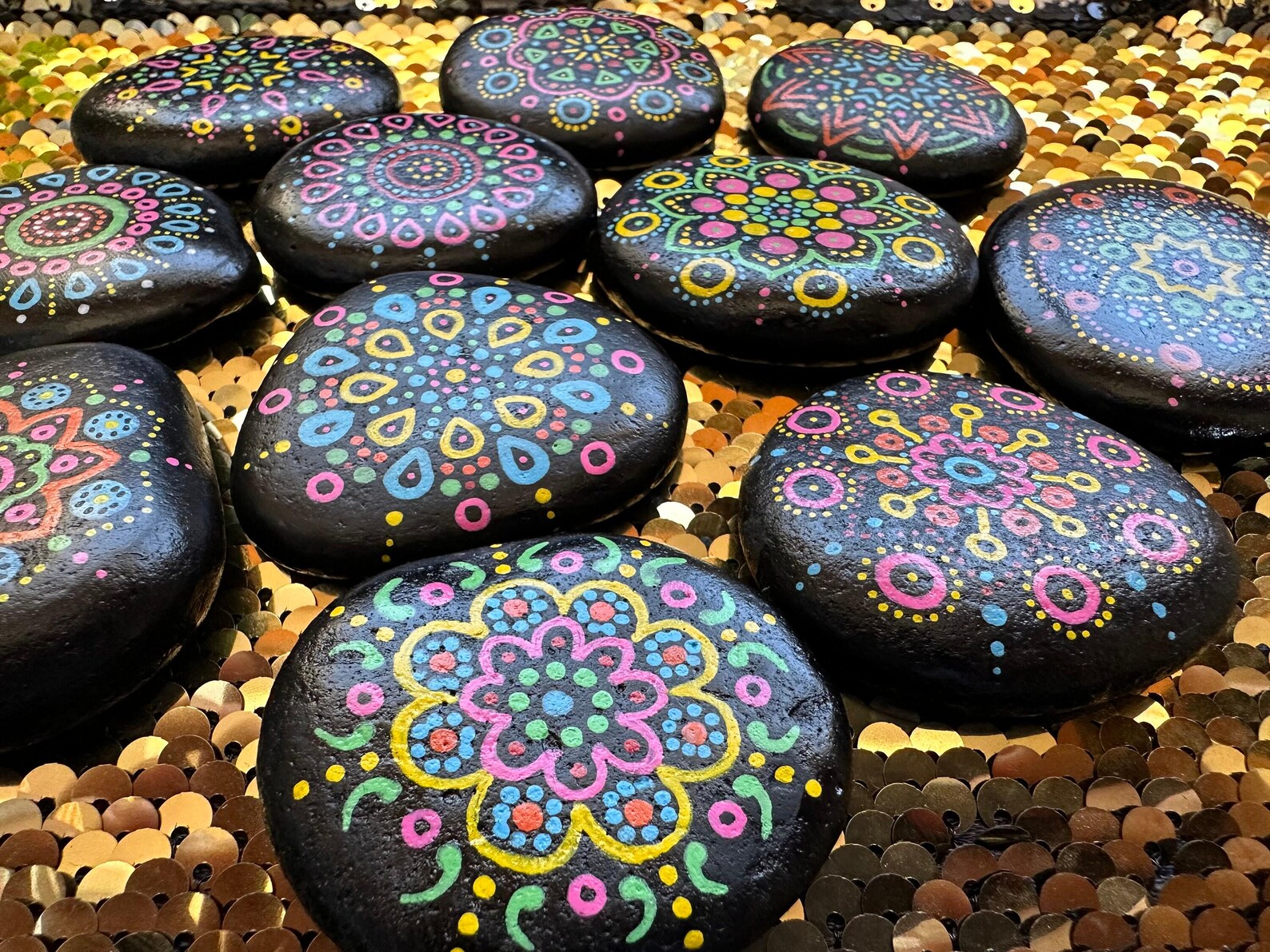 Bright Mandala - Hand Painted Rocks, Colourful Mandala Pattern on Sea ...