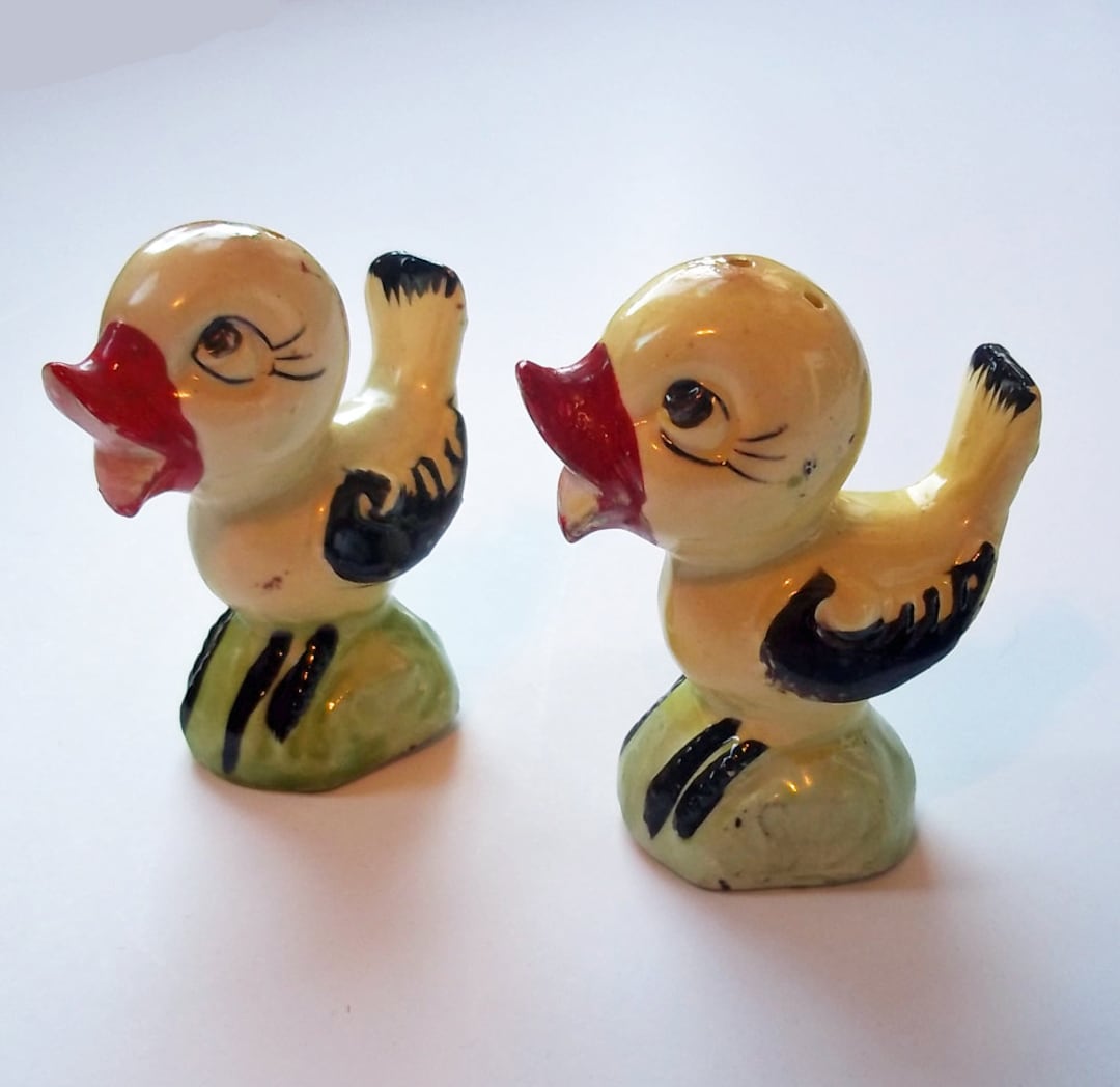 Vintage Yellow Duck Ceramic Salt and Pepper Shakers - Hand Painted ...