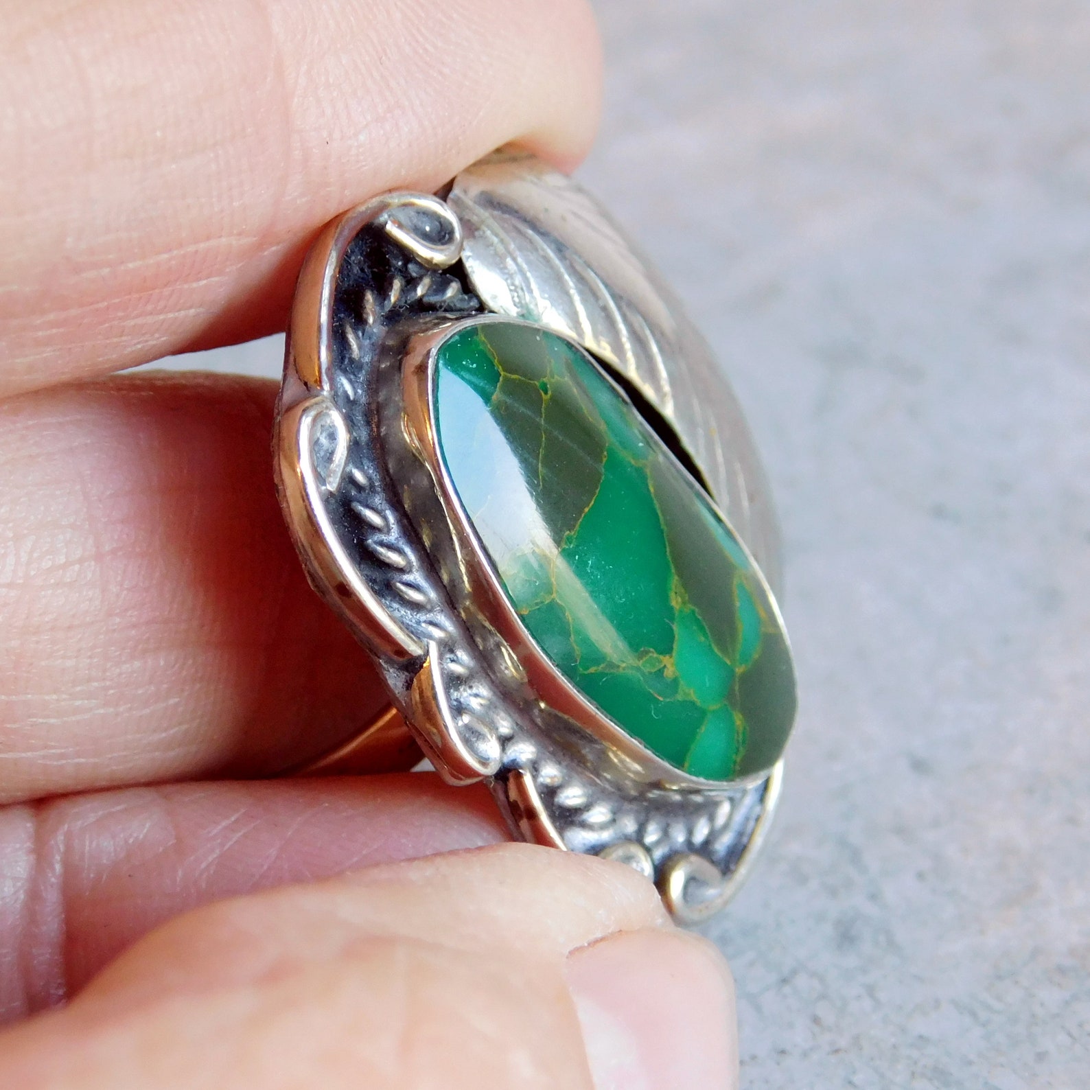 Vintage Native American Green Turquoise Sterling Silver Ring | Etsy