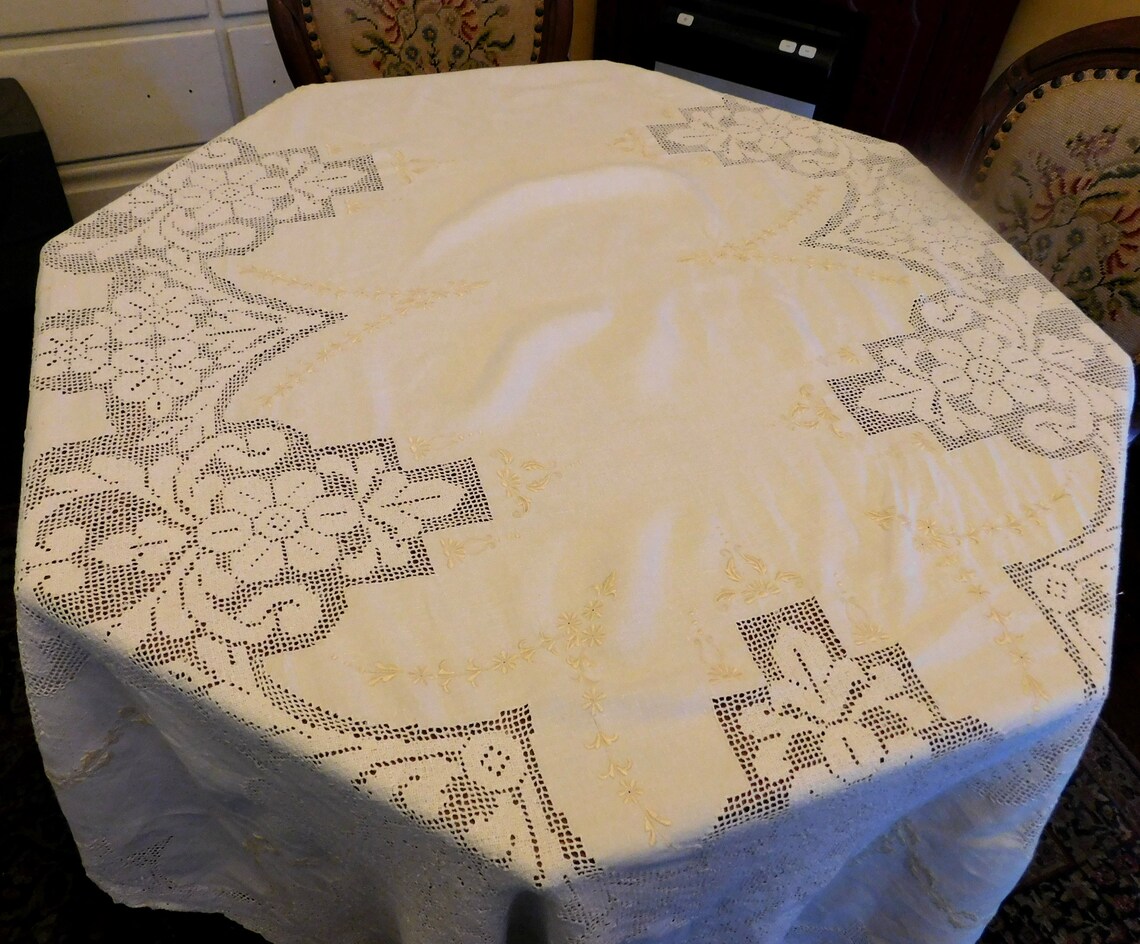 Vintage Very Large White Linen Tablecloth W/ Cream-colored Embroidery ...