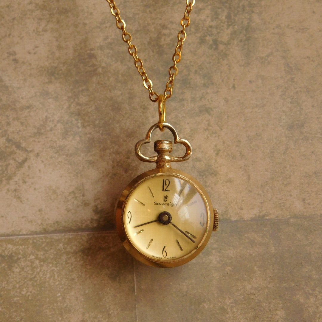 Vintage Benrus Sovereign Swiss Ladies Pendant Bubble Watch Visible ...