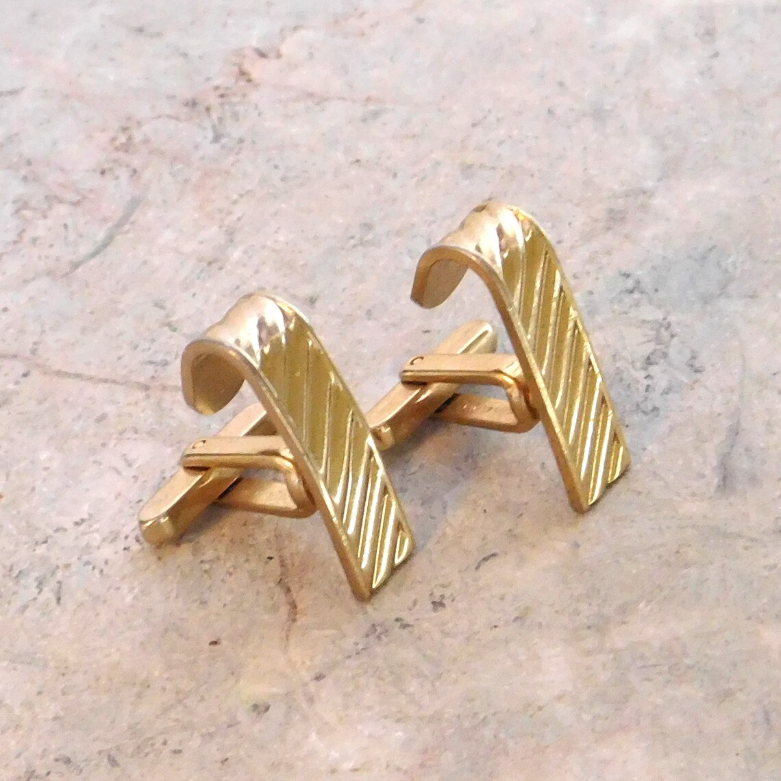 Vintage Hickok USA Goldtone Cuff Links - Diagonal Stripes on Curled ...