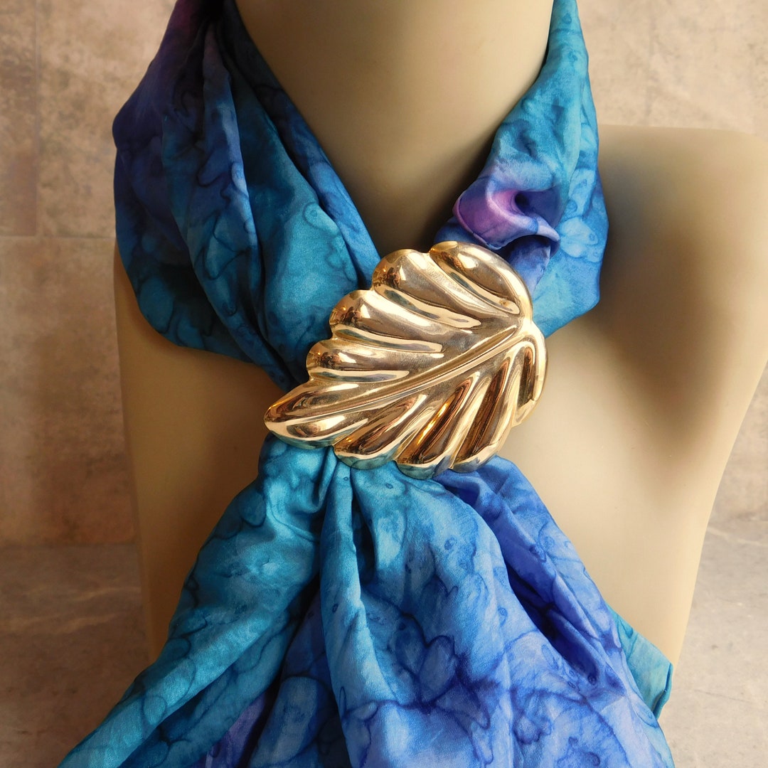 Vintage Pair of Large Goldtone Leaf Dress Clips or Scarf Clips ...