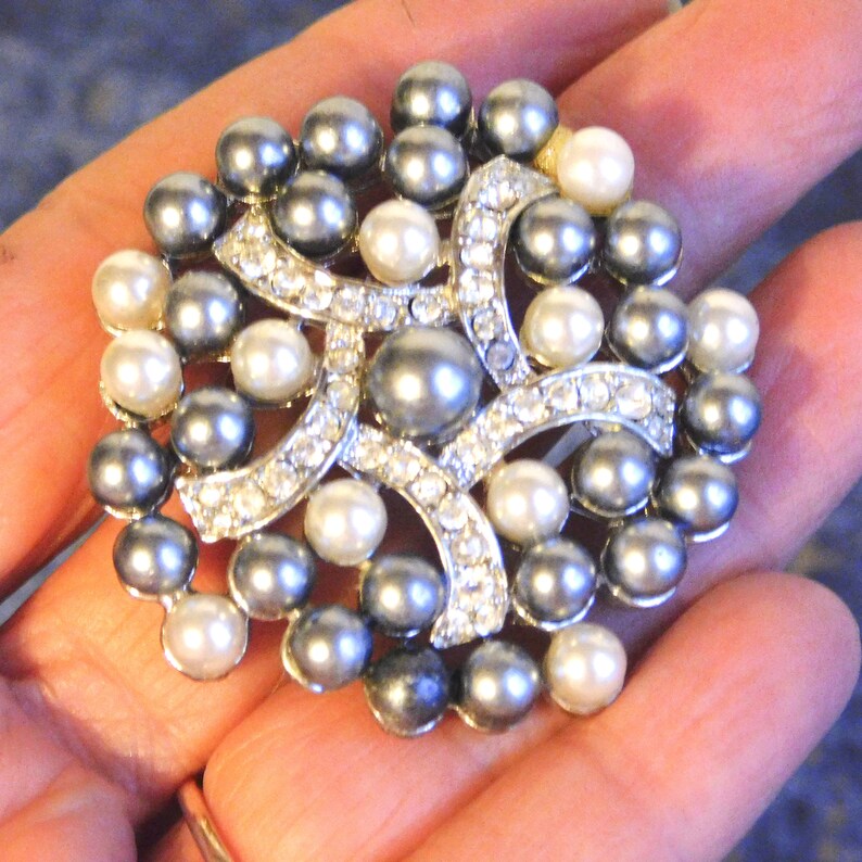 Vintage Gem-craft Signed Brooch With Faux Pearls and - Etsy