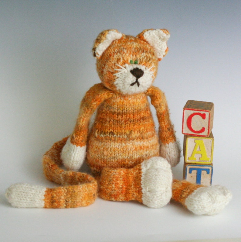 The CAT - Handspun Yarn Kit, Handspun and Hand Dyed Merino Yarn, 2ply ...