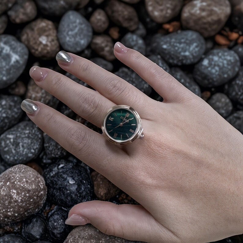 Elegant Gold Green Dial Vintage Ring Watches – Unique Jewelry Statement ...