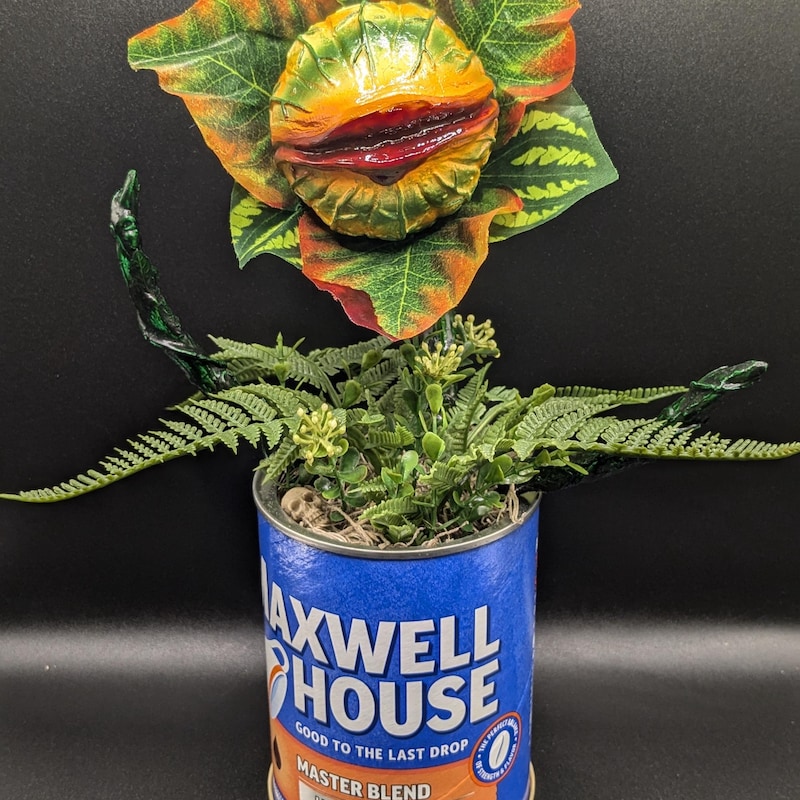 Audrey 2 Puppet - Etsy