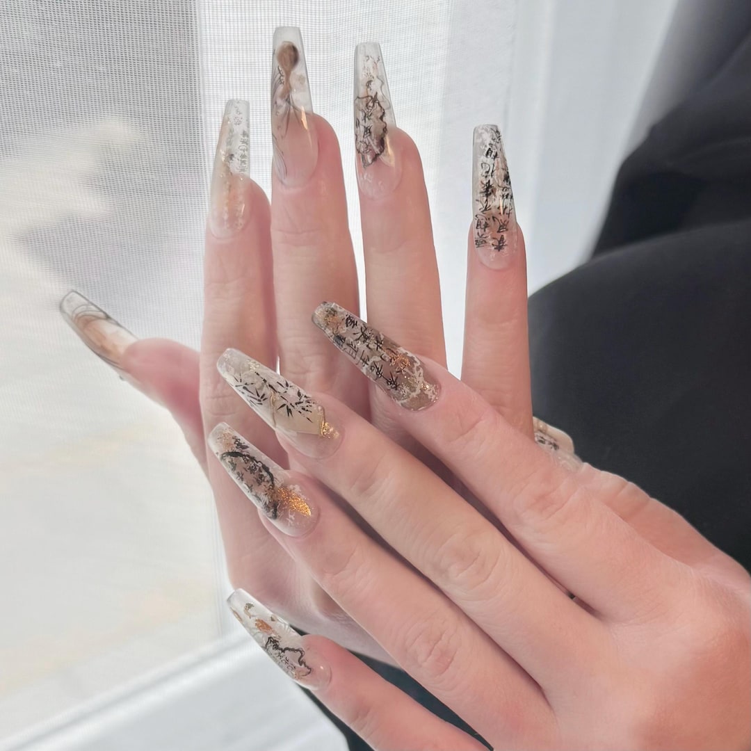 Asia Calligraphy Gold Foil Press-on Nails: Handmade Nail Art - Etsy