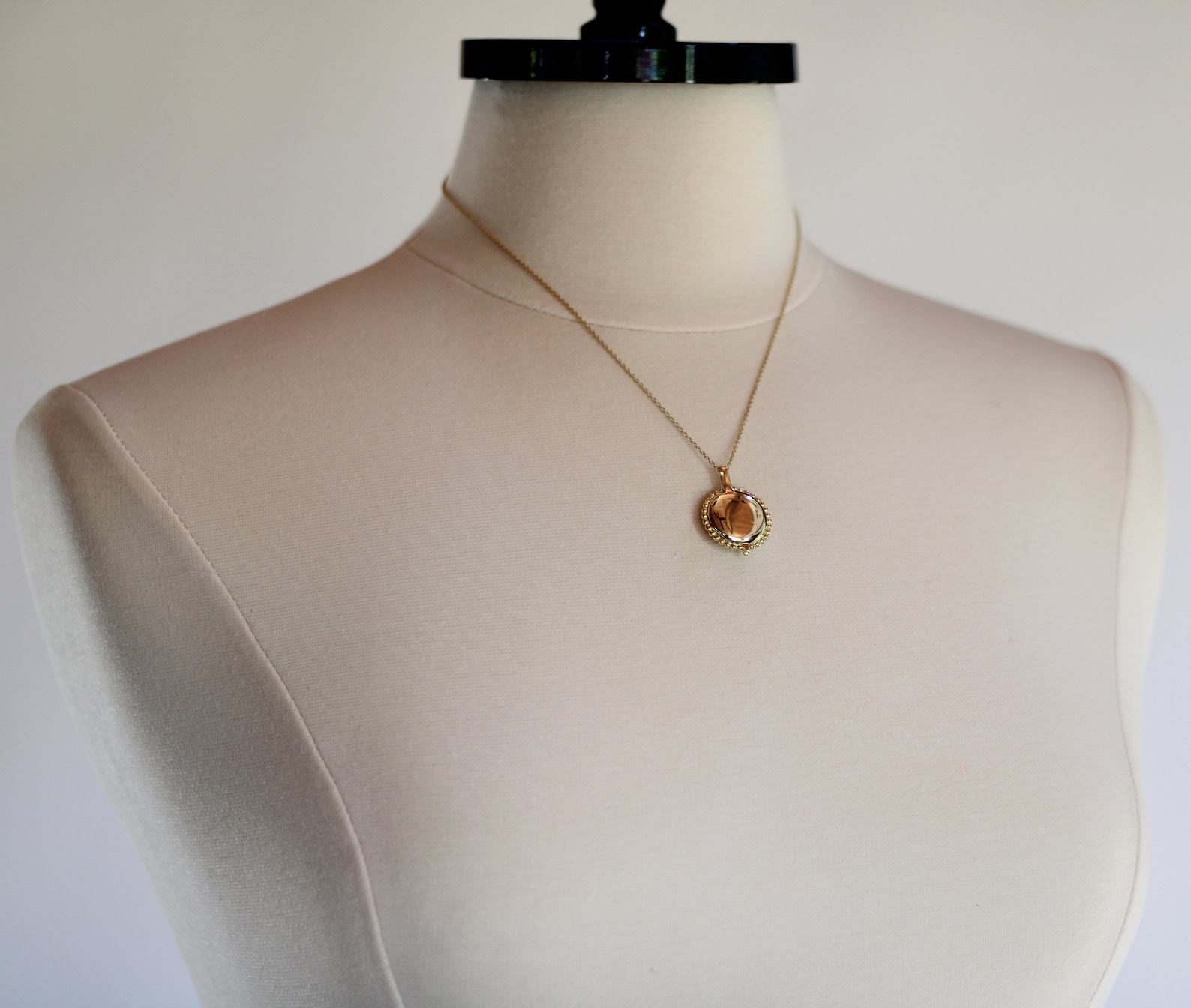 Gold Locket Necklace Custom Photo Lockets Gift for Her Minimalist ...