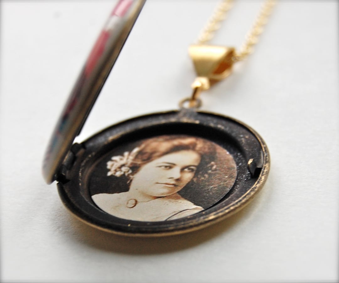 Photograph Picture Placement Inside Your Locket Custom Locket Service ...