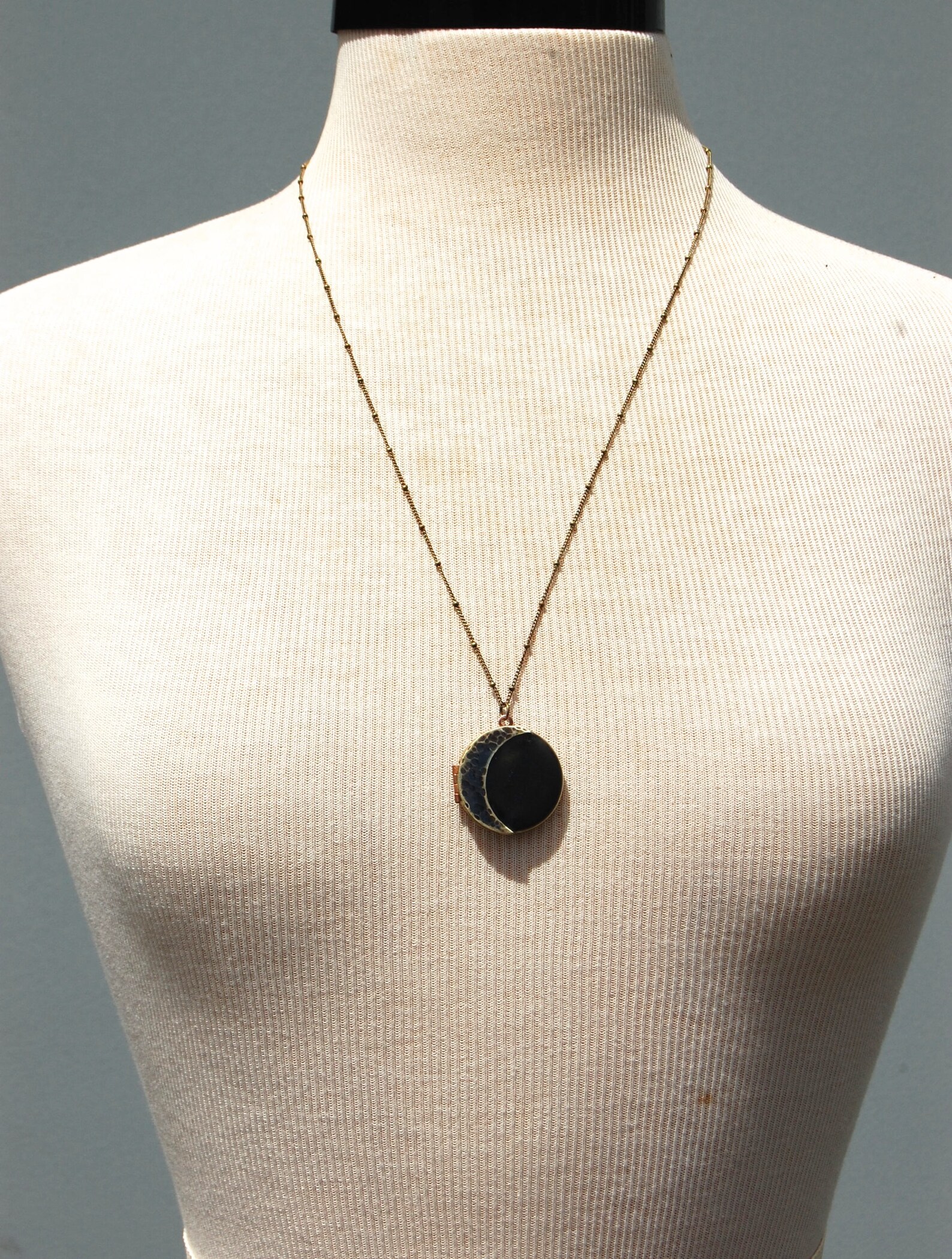 Vintage Locket Moon Crescent Moon Phases Necklace Jewelry Galaxy ...