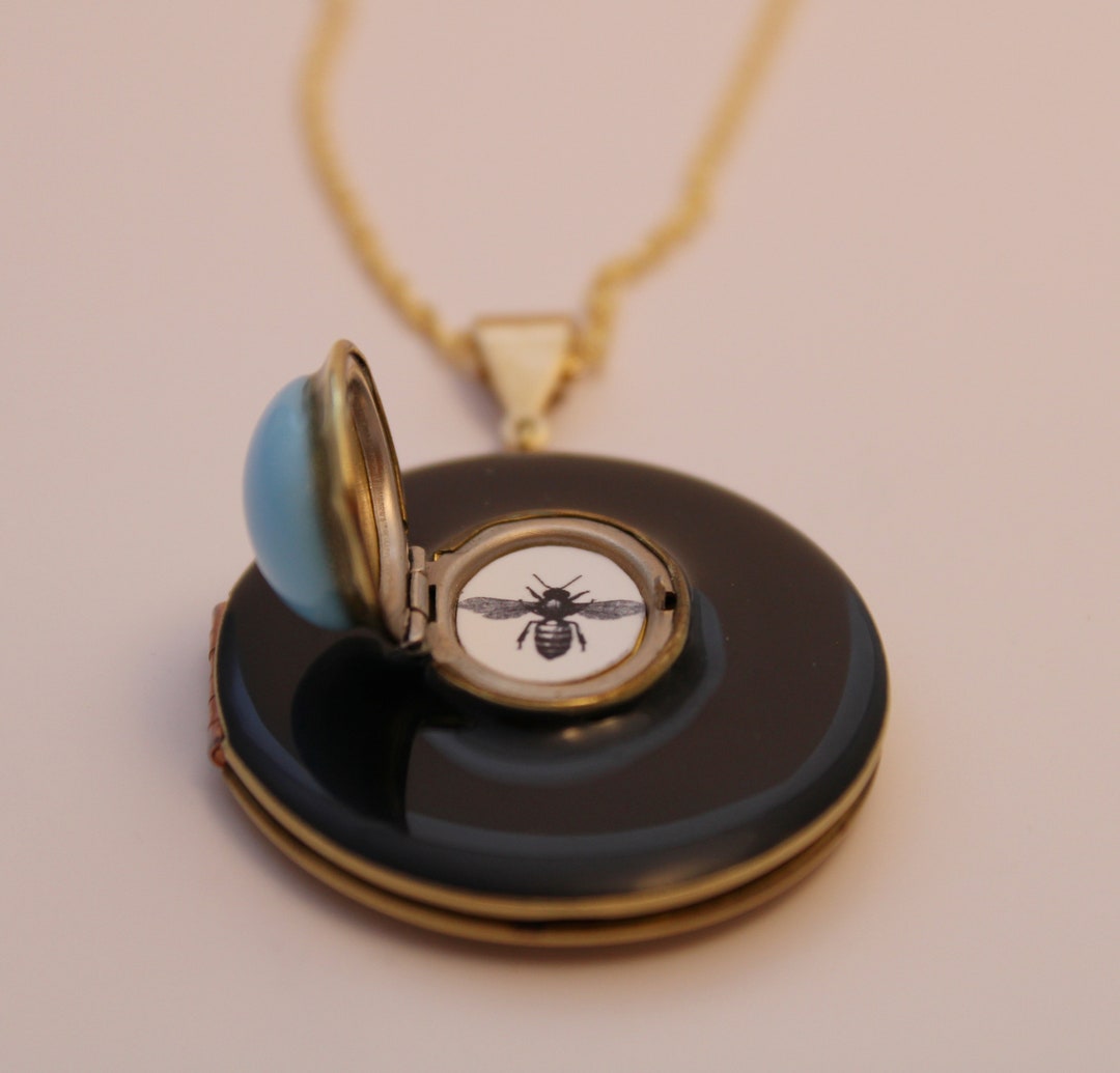 Vintage 4 Photo Locket, Turquoise Glass Stone, Large Lockets, Long ...