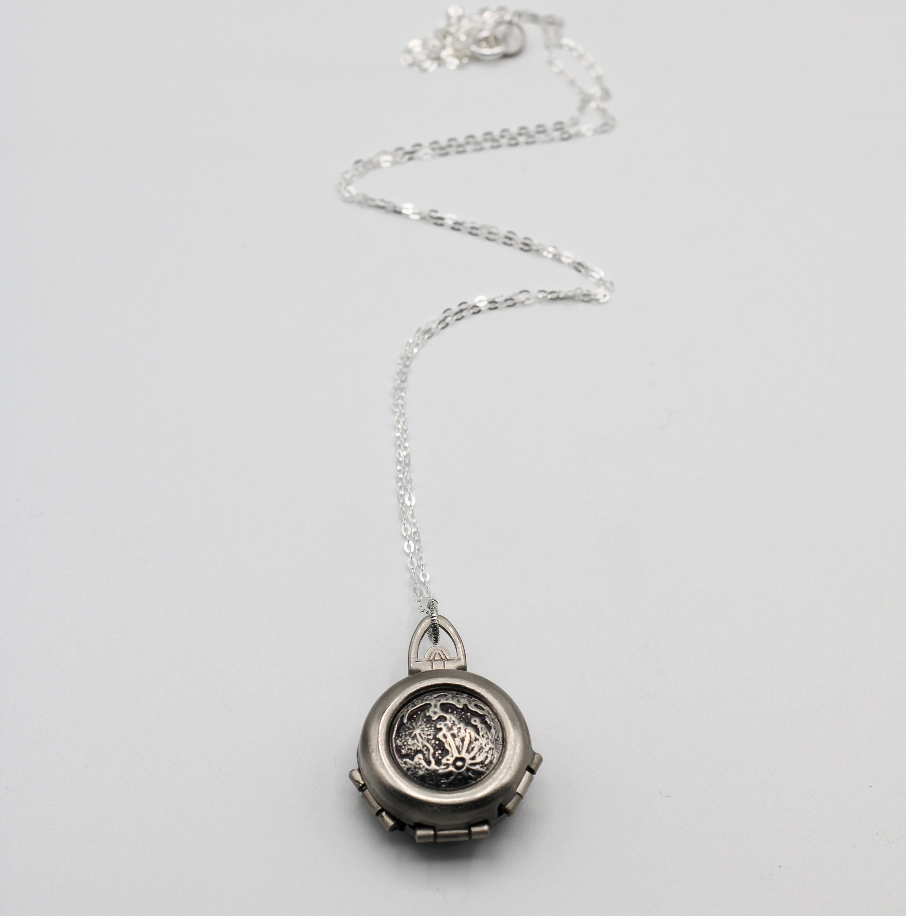Sterling Silver Moon Four-way Locket Necklace Family Album Lockets ...