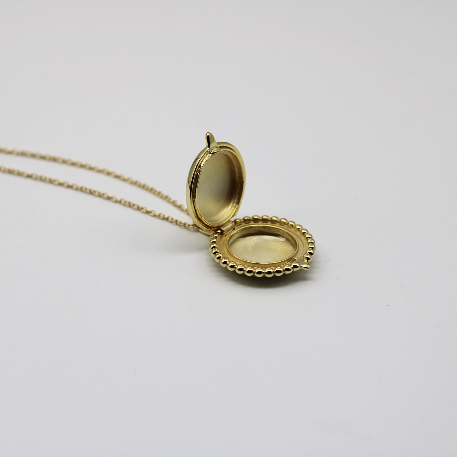 Gold Locket Necklace Custom Photo Lockets Gift for Her Minimalist ...