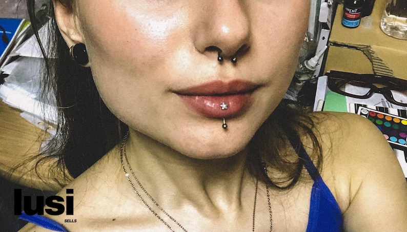 Flower Piercing Curved Lip Piercing Stainless Steel Piercing Jewelry ...