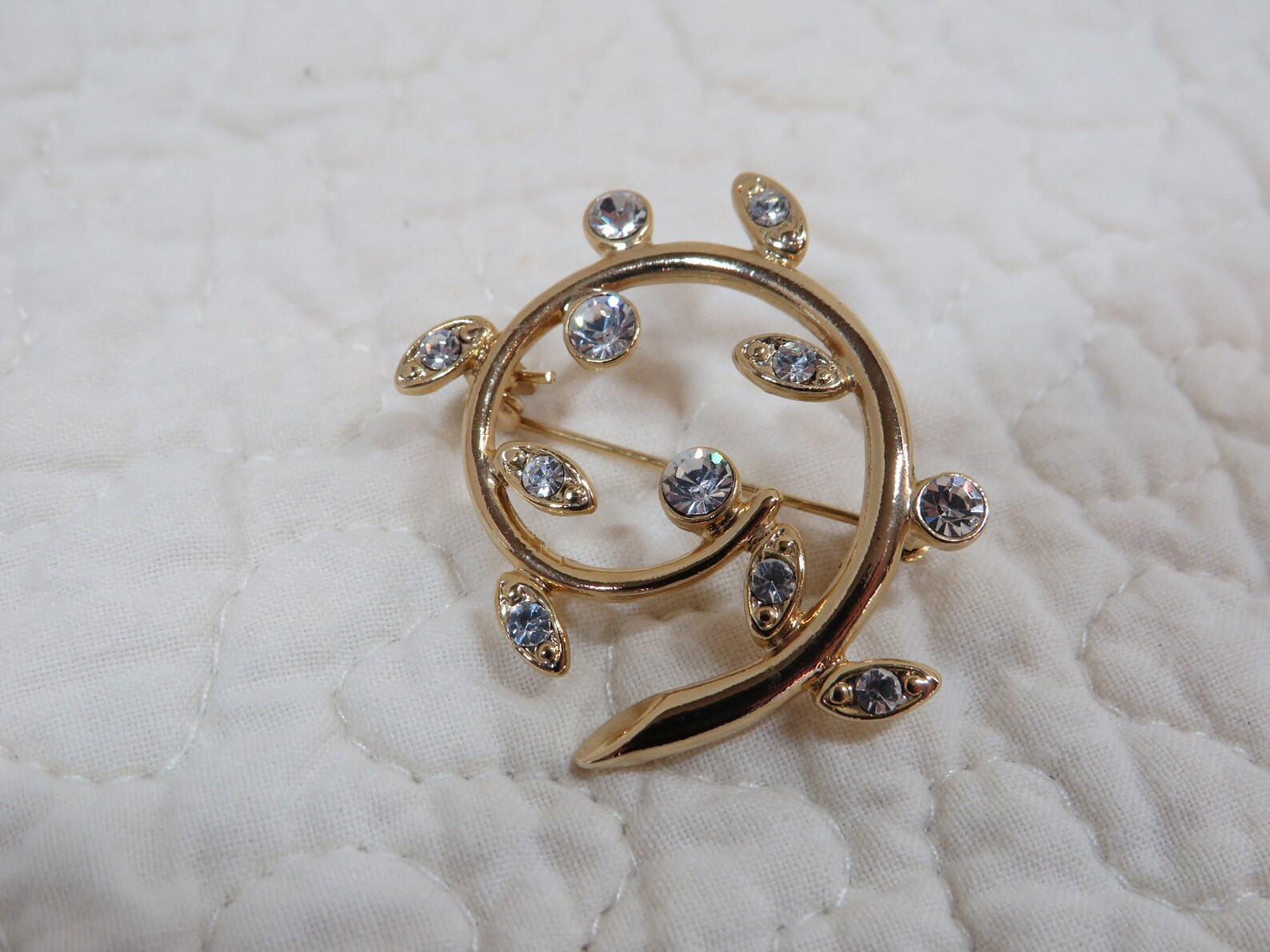 Brooch Anne Klein signed Vintage | Etsy