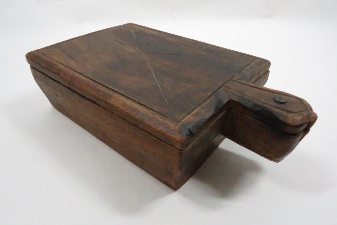 Hand Carved Wood Box Swivel Top Vintage - Etsy