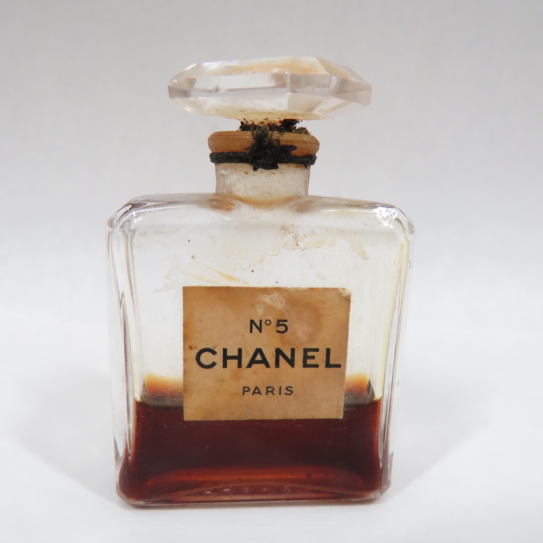 Chanel No 5 Vintage Glass Perfume Bottle - Etsy