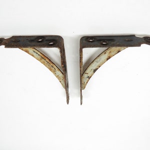2 Vintage Metal Brackets Vintage - Etsy