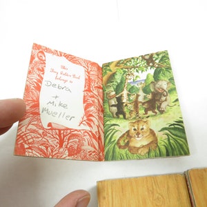 3 Tiny Golden Books Vintage Children's Reading 1948 - Etsy