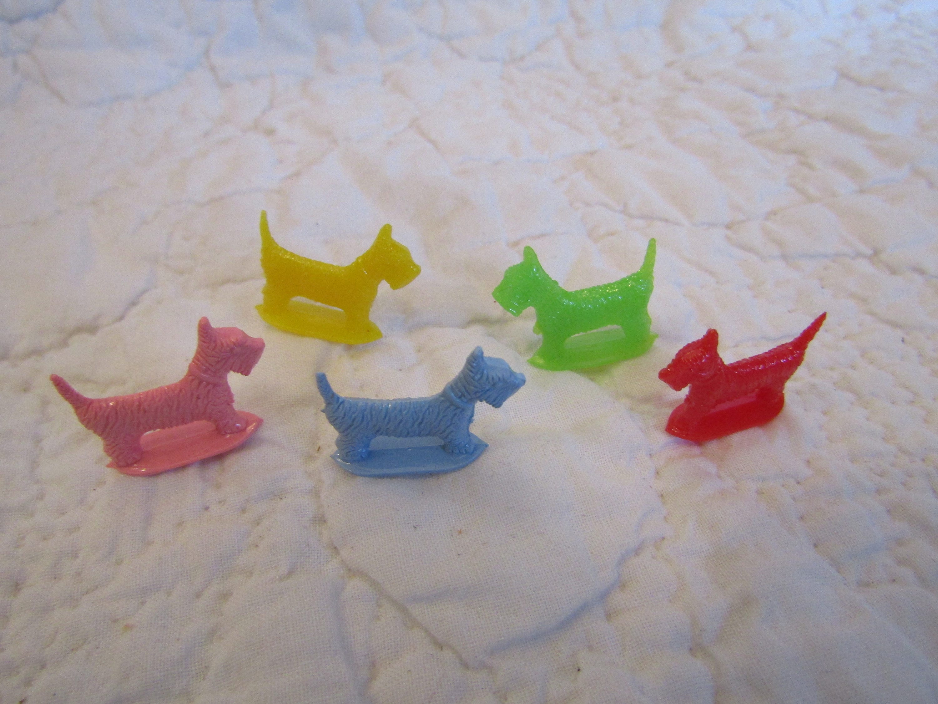 5 Plastic Miniature Dogs Vintage | Etsy