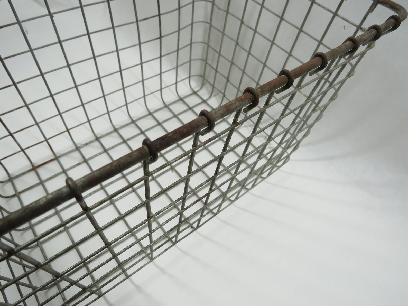 Metal Wire Locker Basket Vintage - Etsy