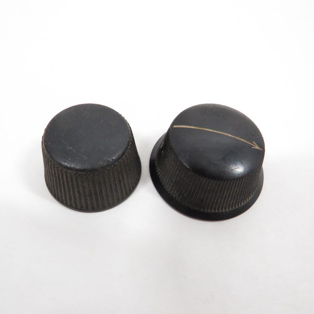 2 Bakelite Radio Knobs Vintage Collectible Salvage - Etsy