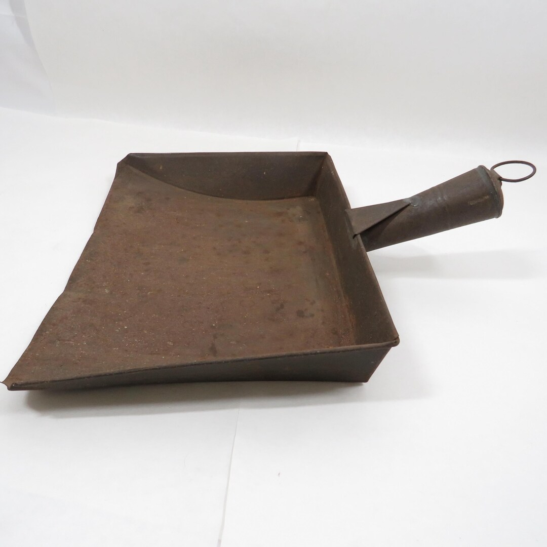 Dust Pan Metal Vintage Primitive Cleaning Tool - Etsy