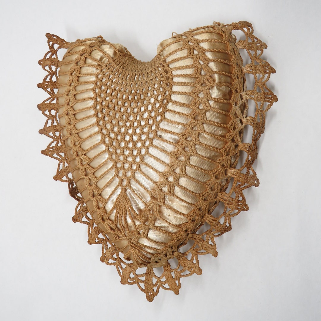 Heart Cushion Lace Satin Vintage - Etsy