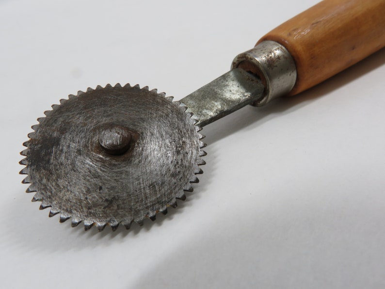 Tracing Wheel Wood Handle Vintage | Etsy