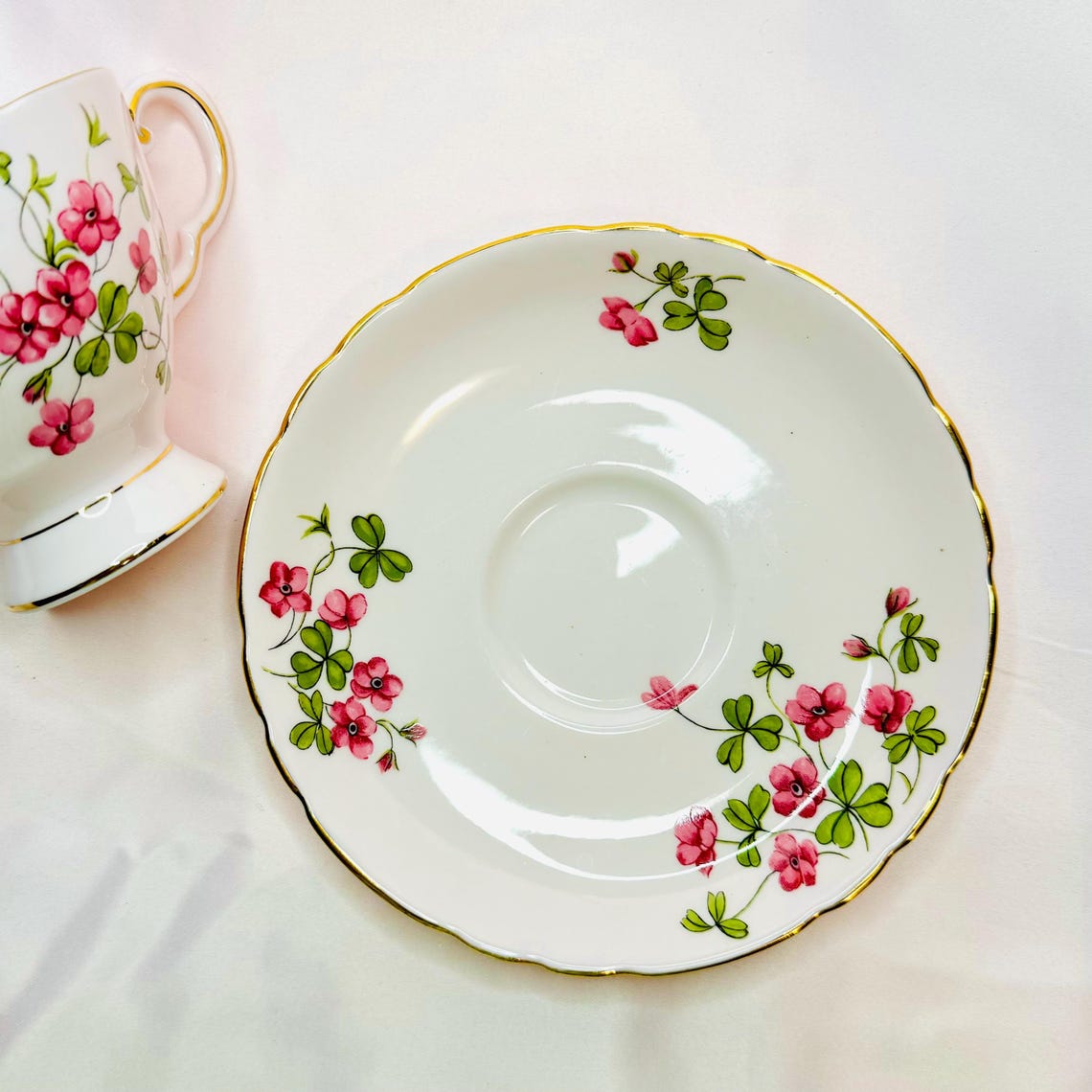 Vintage Tuscan wood Sorrel Bone China Teacup and Saucer Set Pink Floral, Clover Pattern, Gold ...